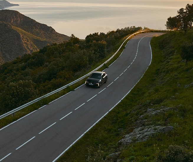 DS N°4 E-TENSE | Mobilité Électrique | DS Automobiles FR